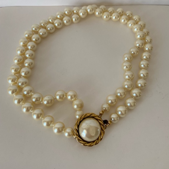 Carolee | Jewelry | Vintage Carolee Double Pearl Strand Necklace | Poshmark